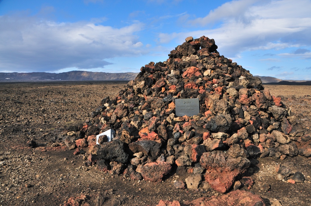 Walther von Knebel and Max Rudloff Memorial