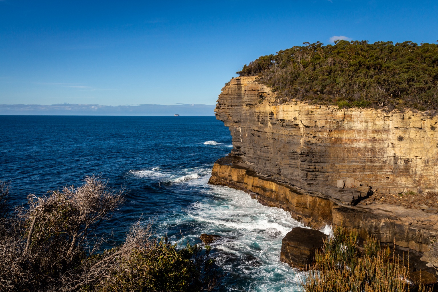 The Blowhole & Fossil Bay Lookout