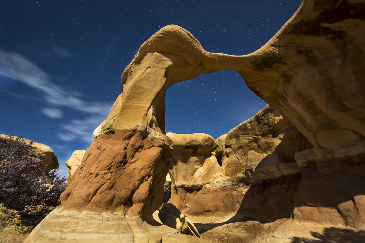 Metate Arch