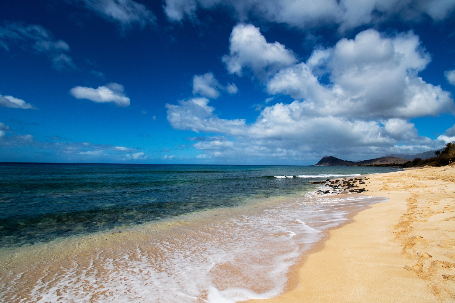 Kalaniana'ole Beach Park (Nānākuli Beach)