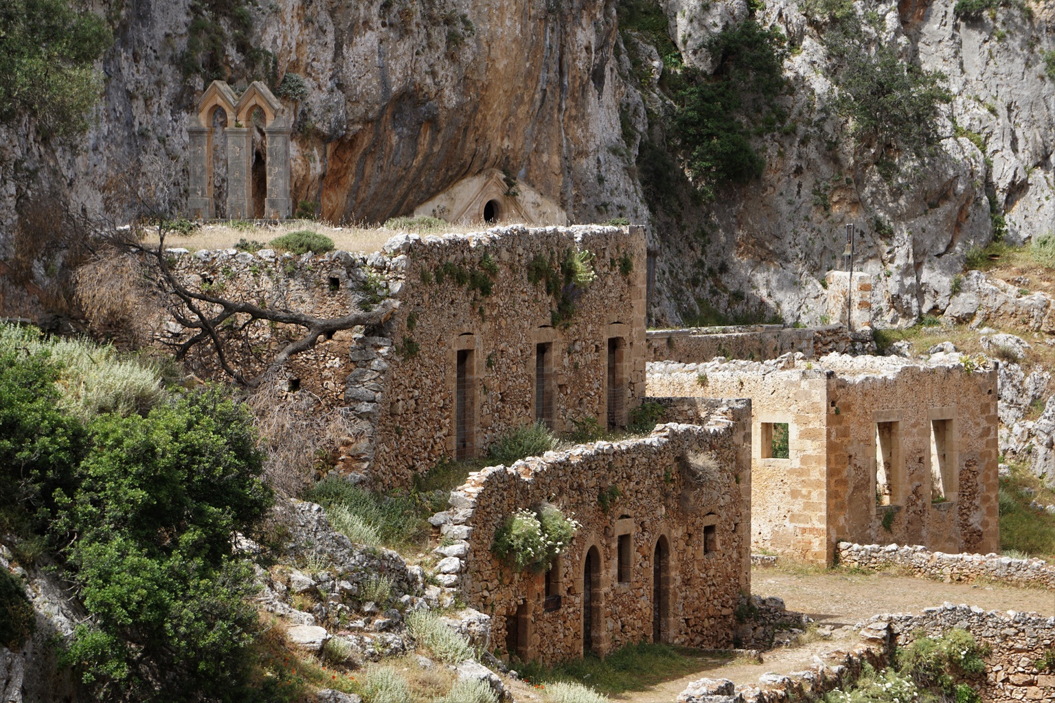 Monastery Katholiko (St John the Hermit Church)
