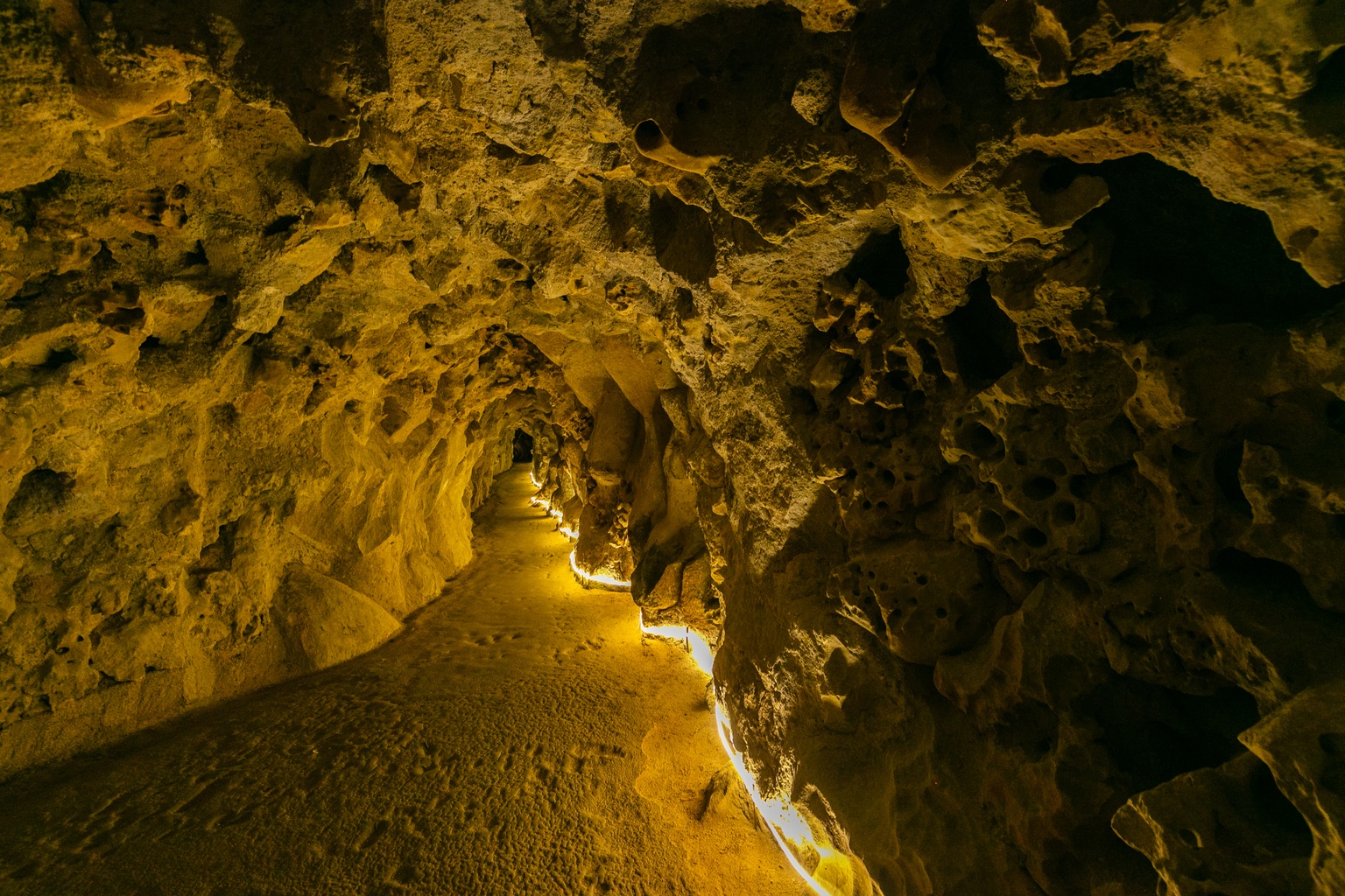 Quinta da Regaleira Tunnels