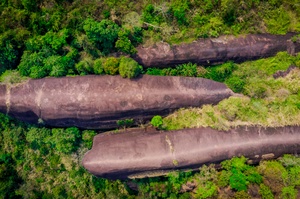 Hin Sam Wan (Three Whales Rock)