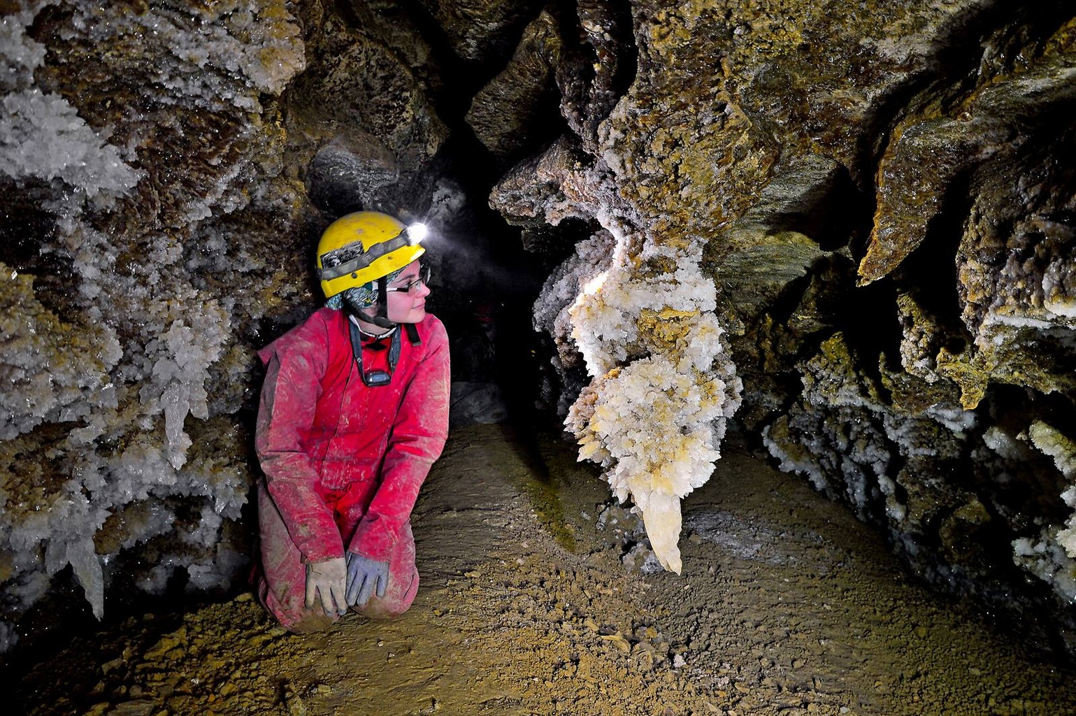 Optymistychna Cave (Optimistic Cave)