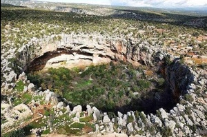 Akhayat Sinkhole