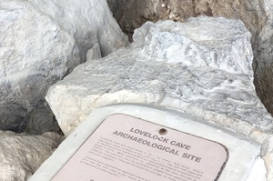 Lovelock Cave