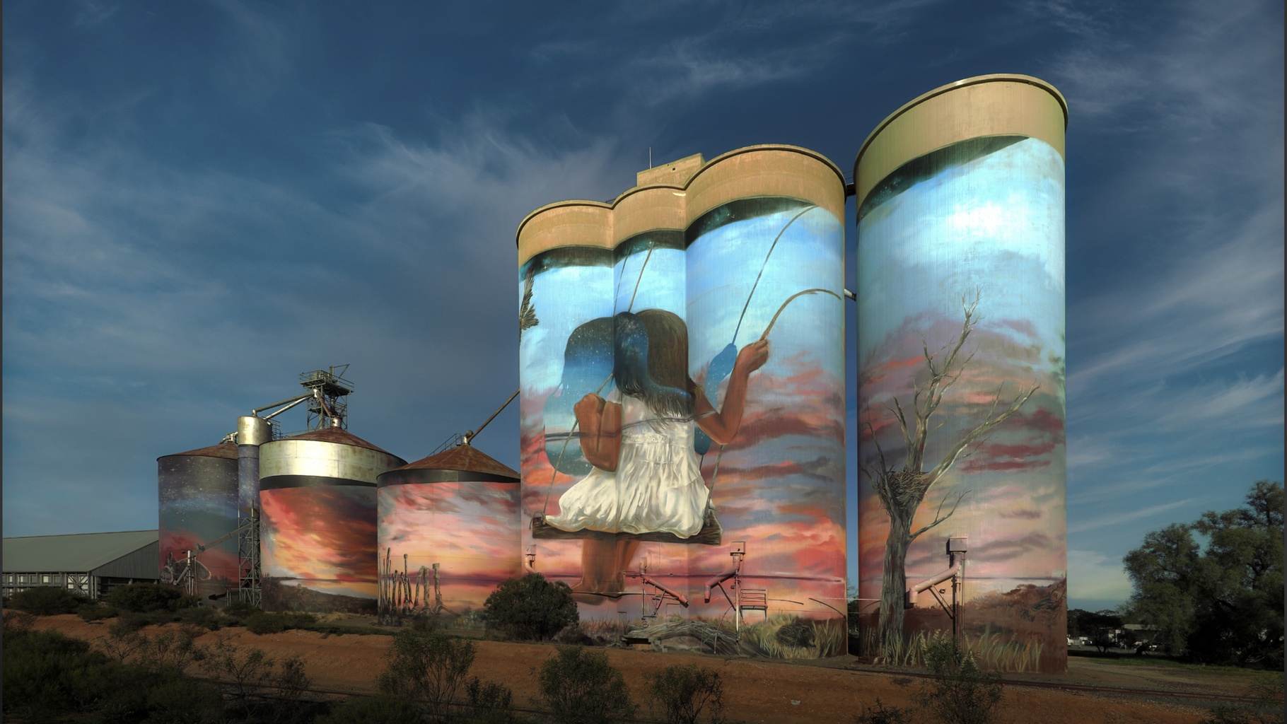 Sea Lake Silo Art