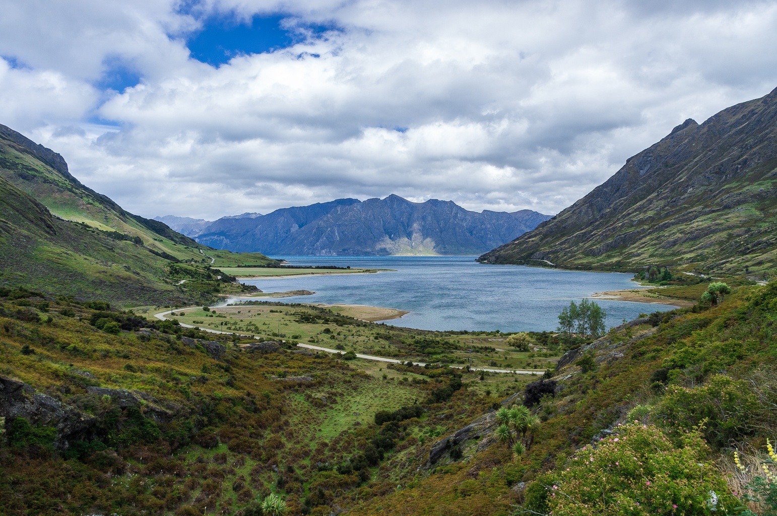 Lake Hawea Lookout (The Neck)