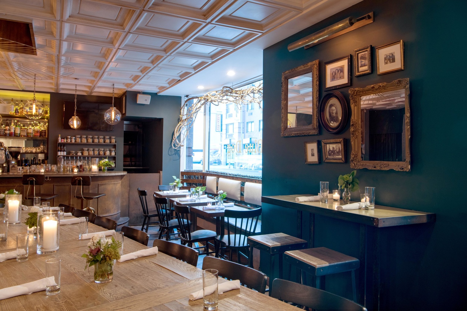 The Blue Dog Cookhouse & Bar