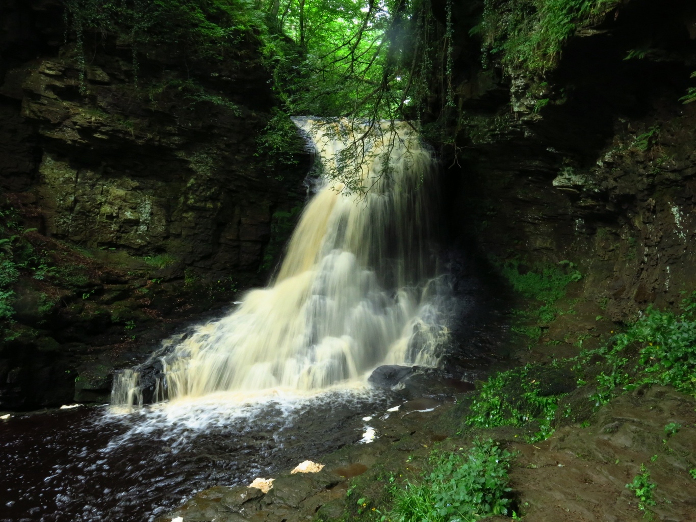 Hareshaw Linn Waterfall