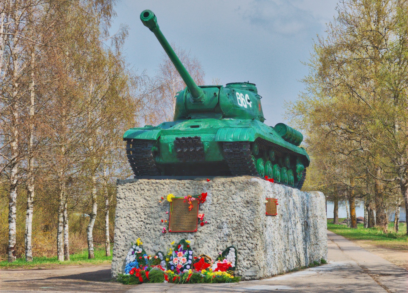 Zinoviy Kolobanov Memorial (Tank Alley)