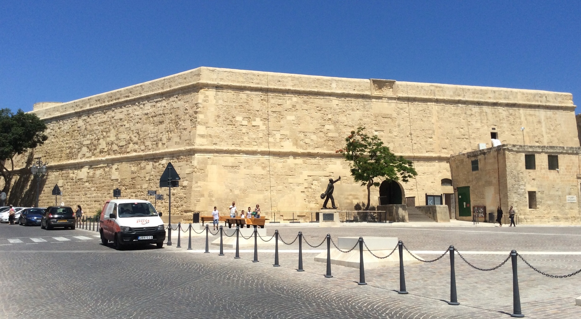 Saint James Cavalier