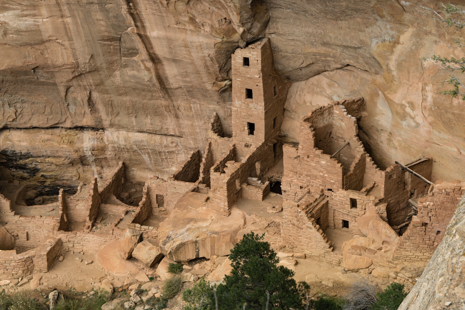 Square Tower House Viewpoint