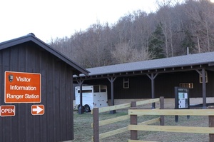 Steel Creek Ranger Station