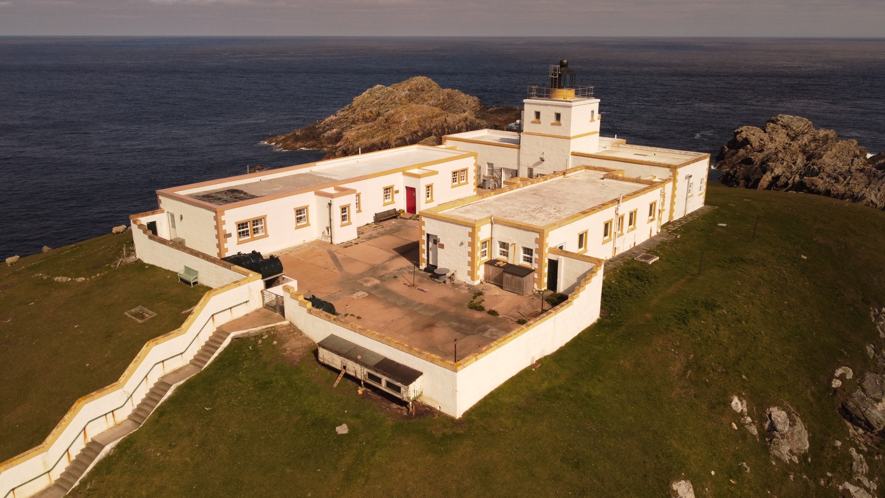 Strathy Point Lighthouse