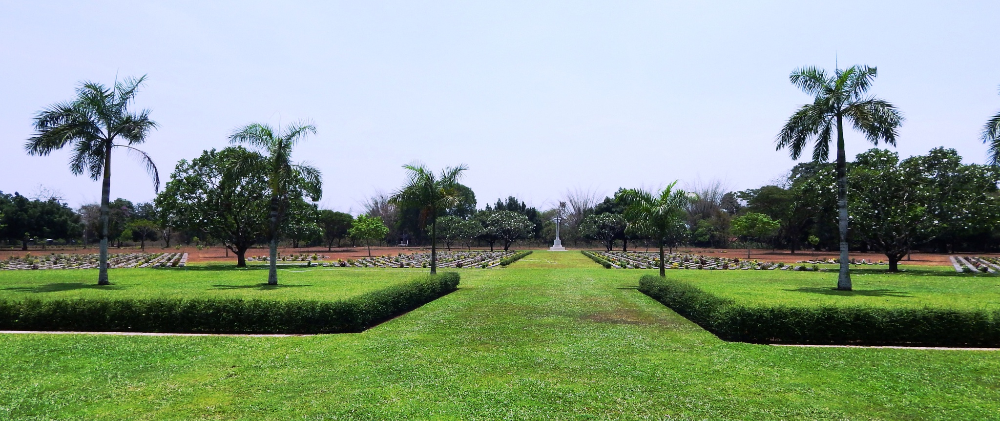 Thanbyuzayat War Cemetery