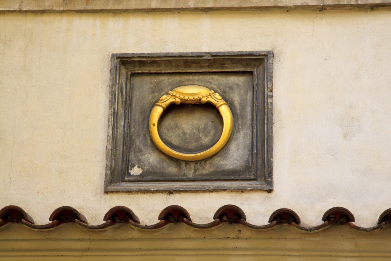 House of the Golden Ring