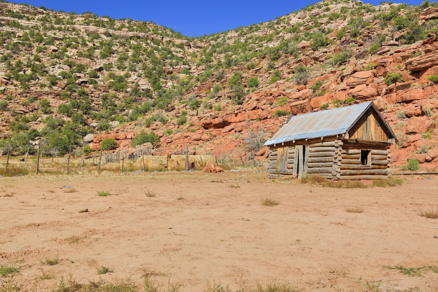 Montezuma Canyon Road