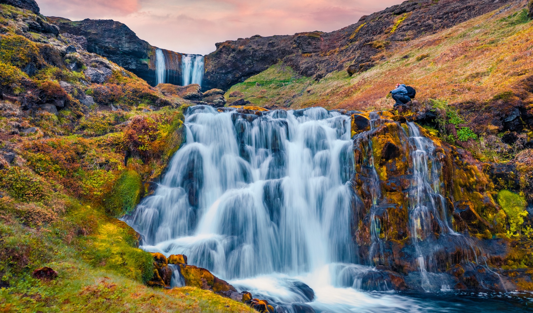 Selvallafoss (Sheep's Waterfall)