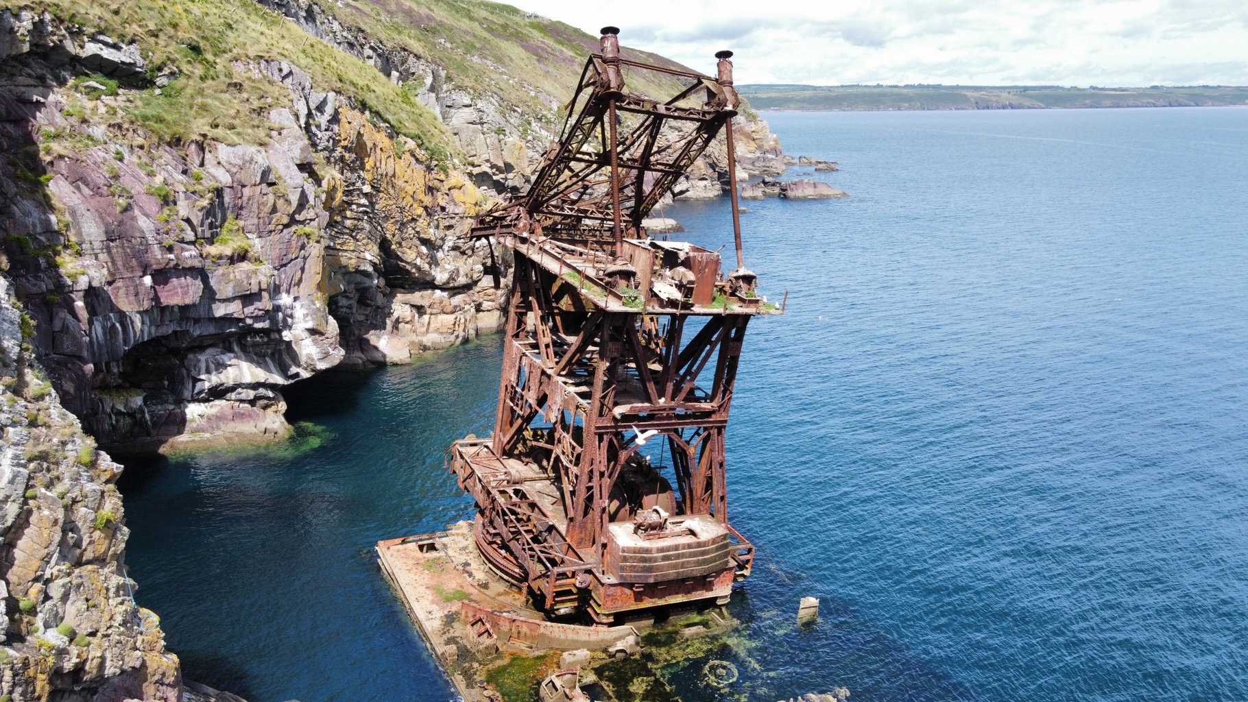 Samson Crane Barge Wreck