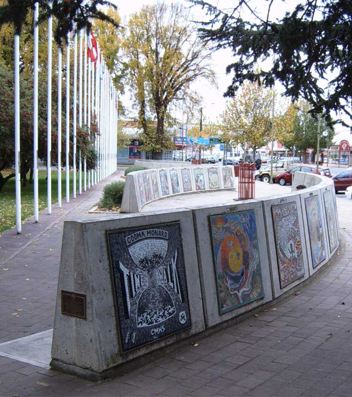 Cooma–Monaro Time Walk (Avenue of Flags)