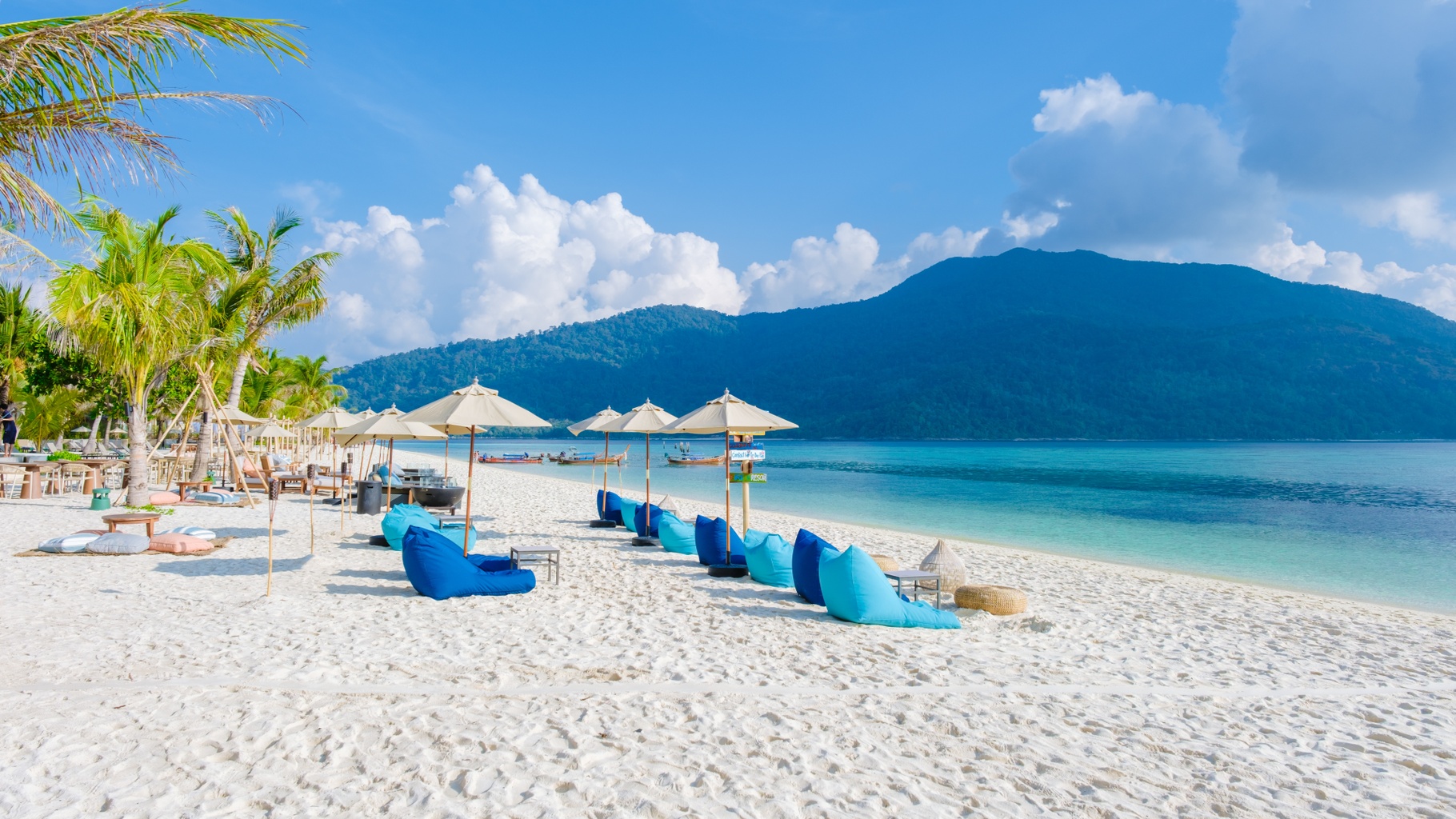 Ko Kradan Island (Paradise Beach)