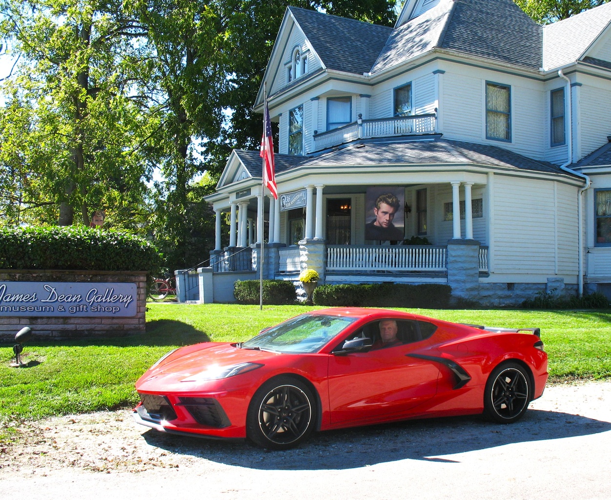 James Dean Gallery