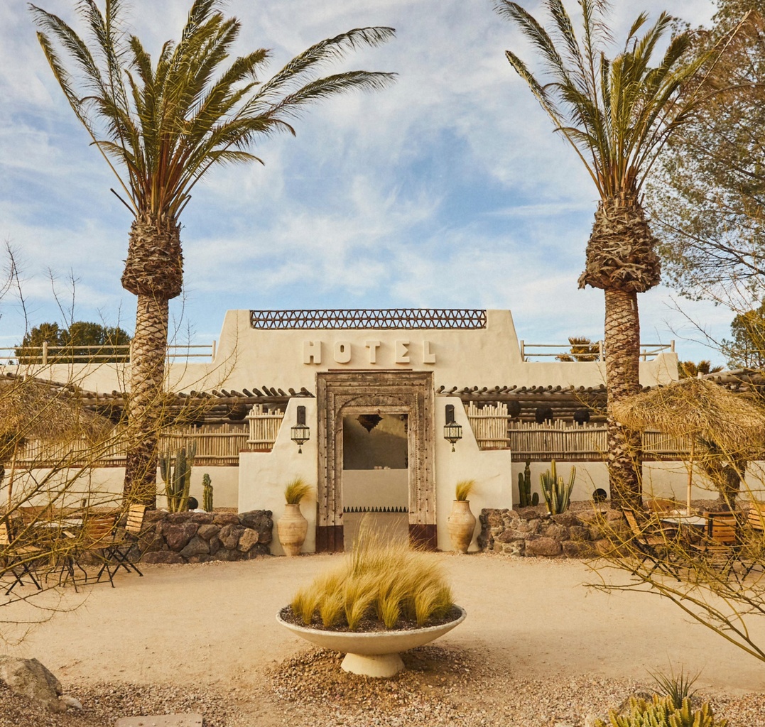 Jacumba Hot Springs Hotel