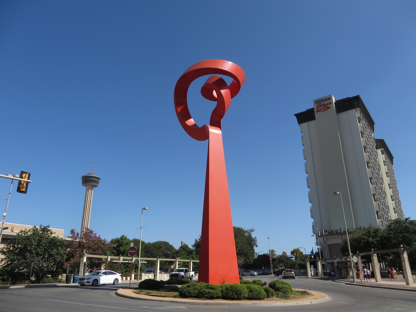 La Antorcha de la Amistad (The Torch of Friendship)